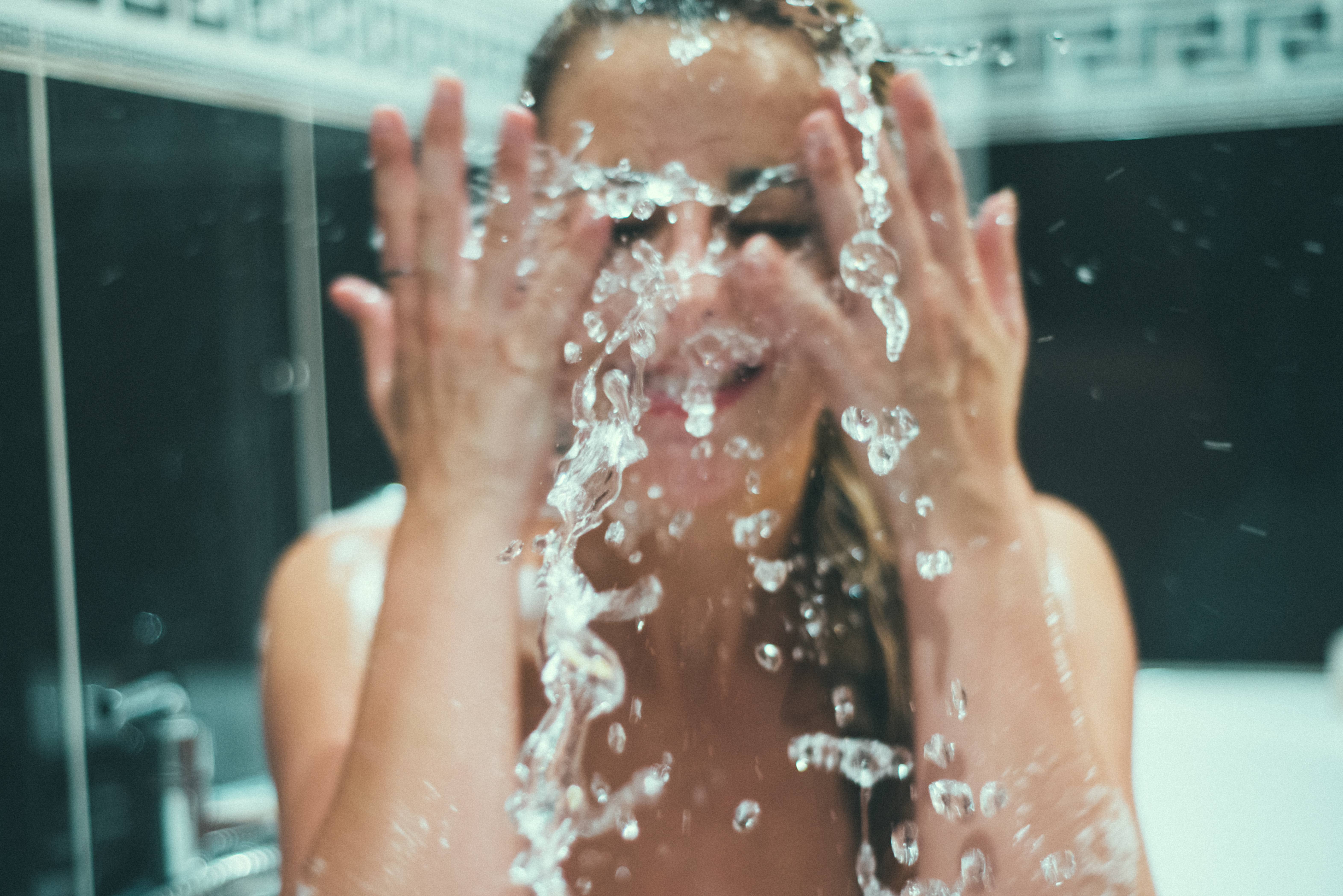 Science Suggests You Should Not Shower Every Day Anymore LifeHack Science Suggests You Should Not Shower Every Day Anymore LifeHack