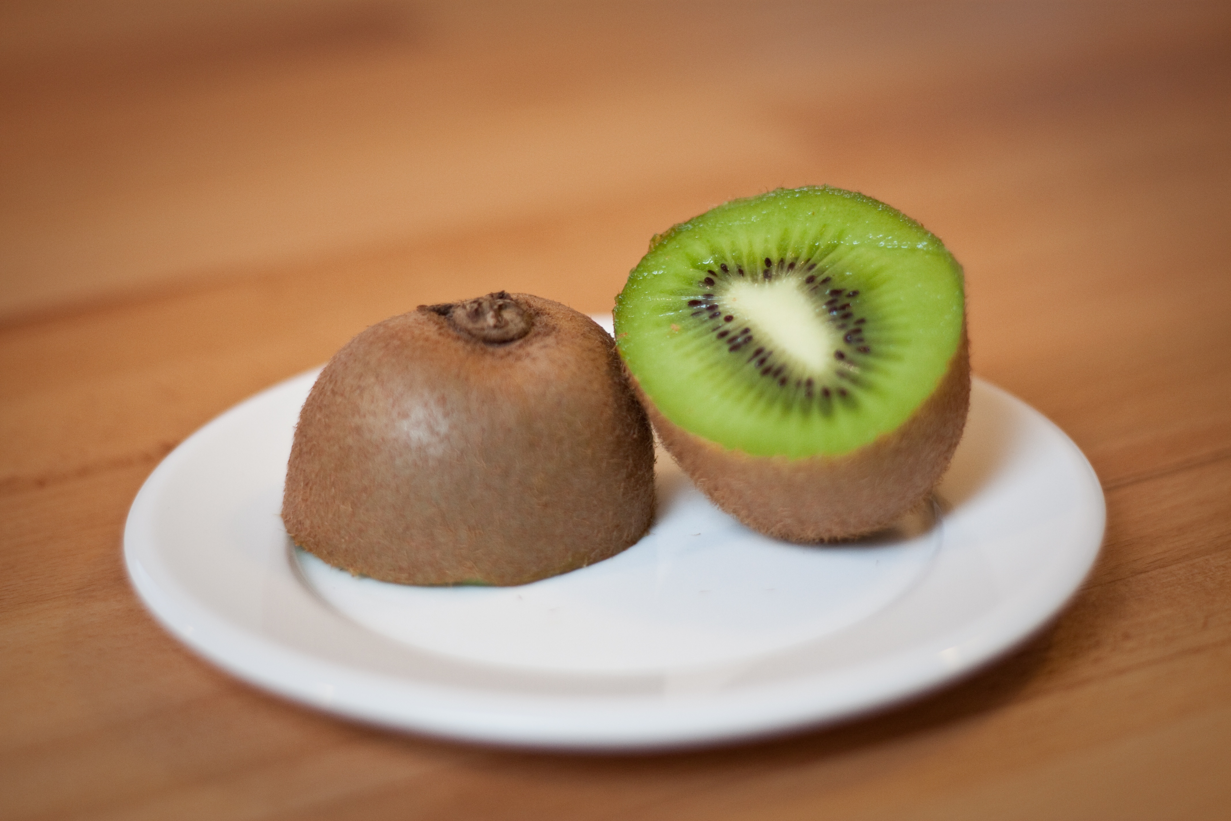 Science Says We Have Been Eating Kiwi The Wrong Way